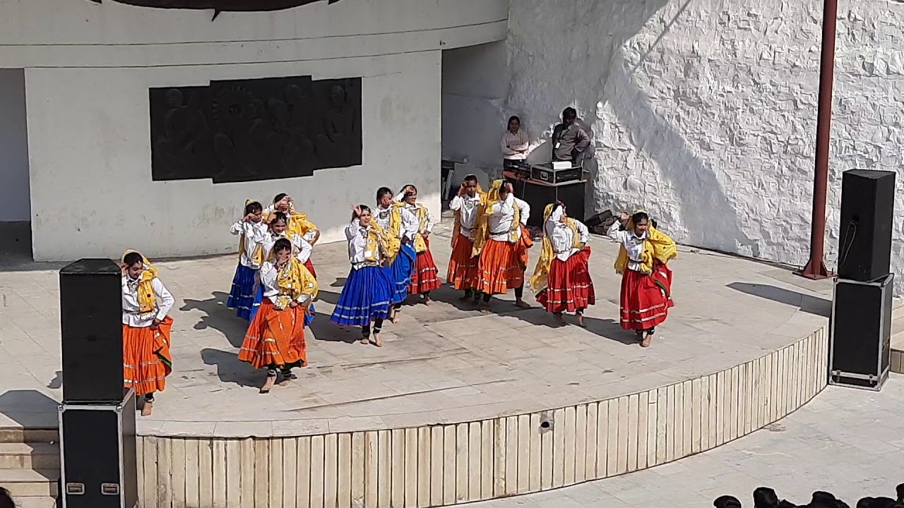 Haryanvi folk Dance - YouTube