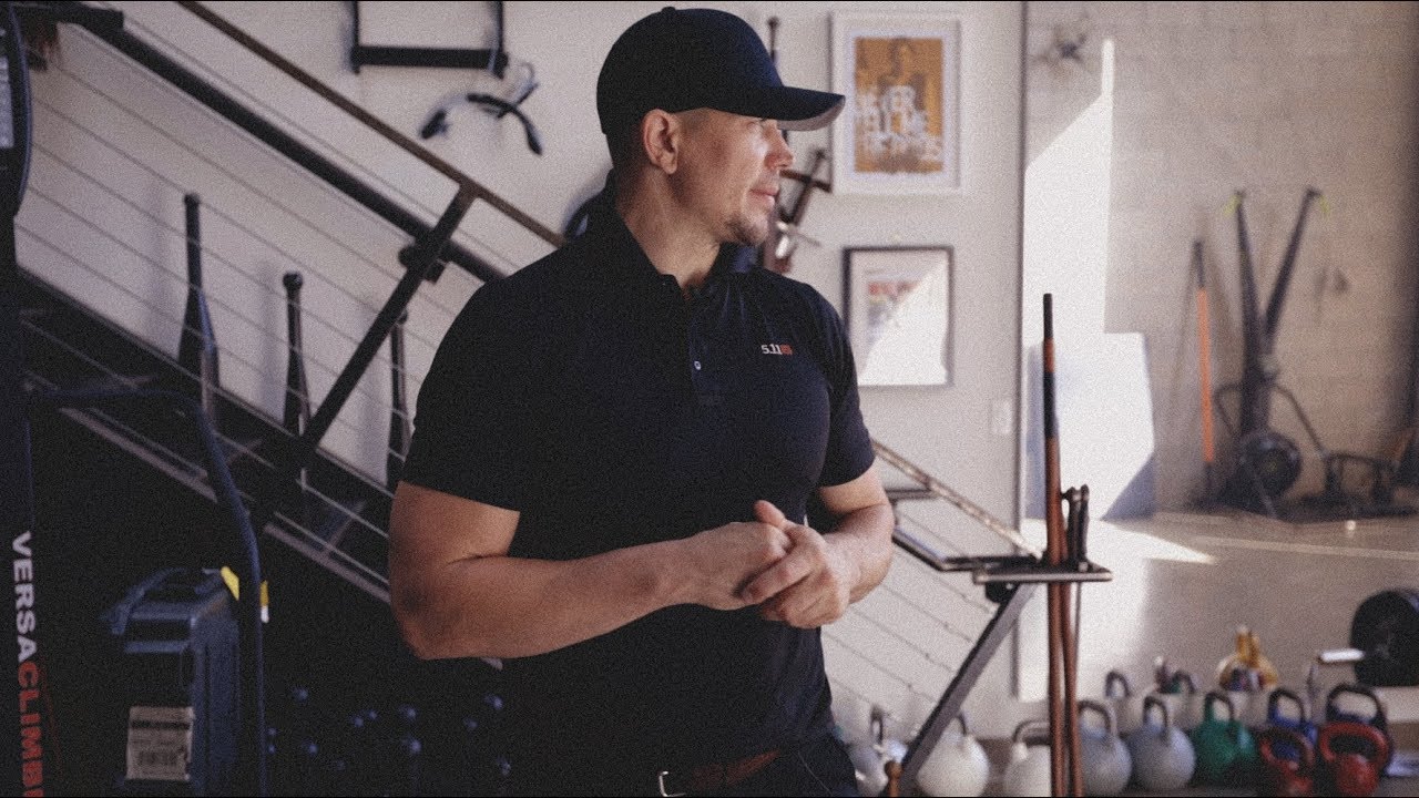 Single Arm Heavy Club Mill - YouTube