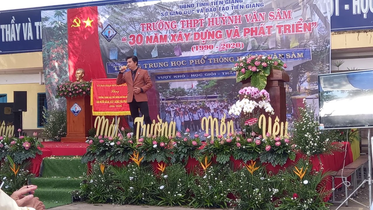 Truong THPT Huynh Van Sam ky niem 30 nam thanh truong lap (1990 - 2020 ...