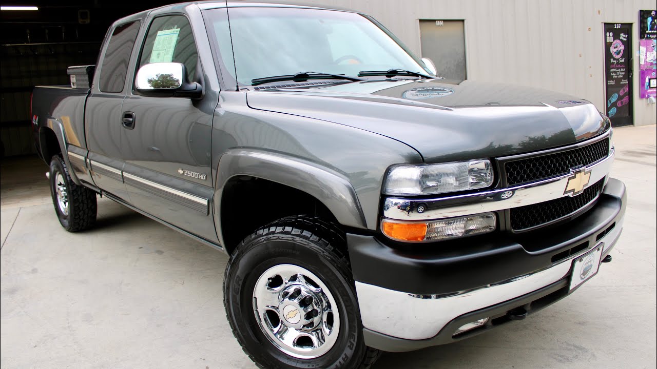 SHOWROOM FLOOR QUALITY ‘01 CHEVY SILVERADO 2500HD! - YouTube