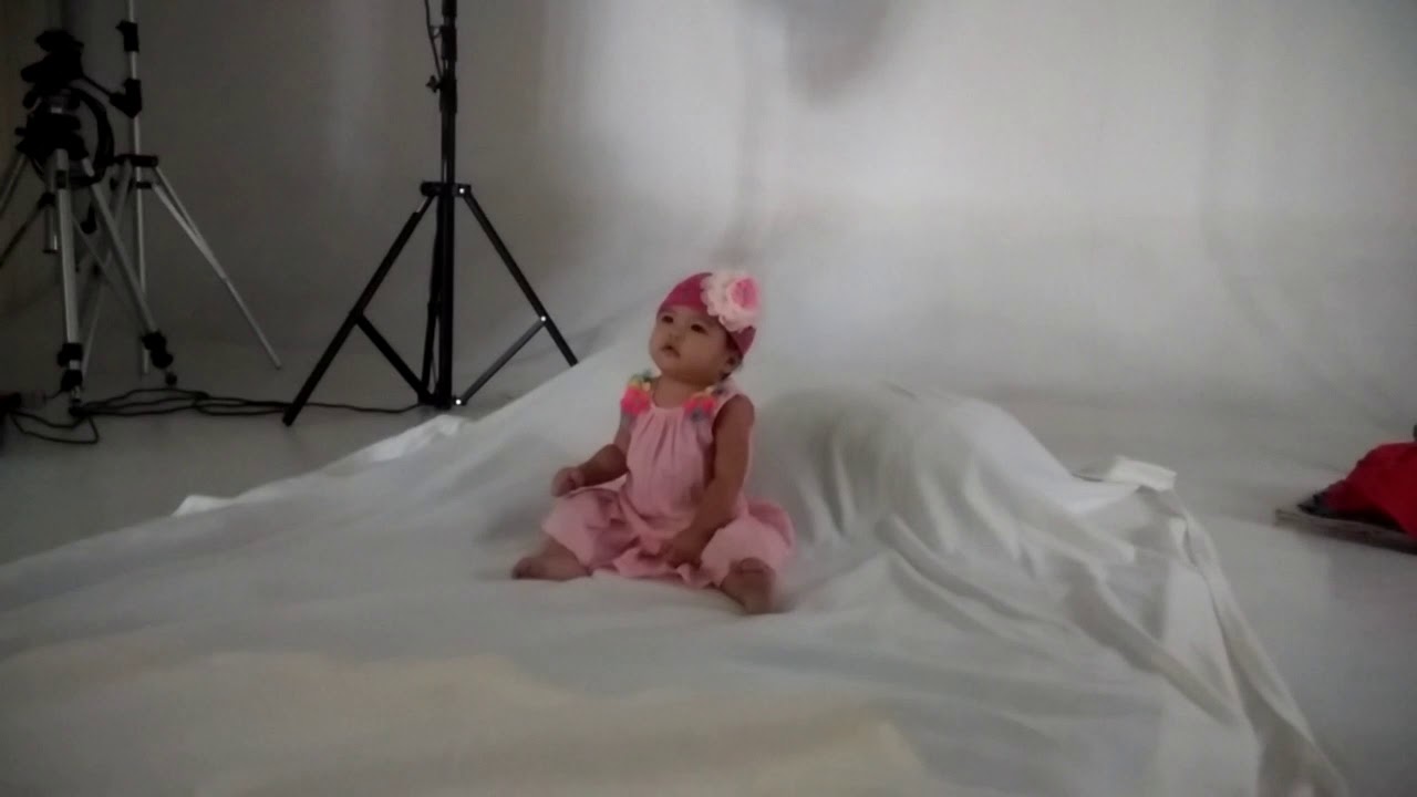 Baby LM, video session as Calenday Baby for VRMPC Medical Center - YouTube