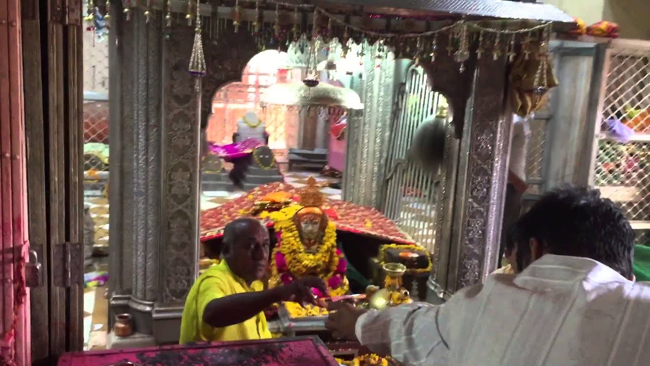 Ramdevra temple complete interior view along with Samadhi - YouTube