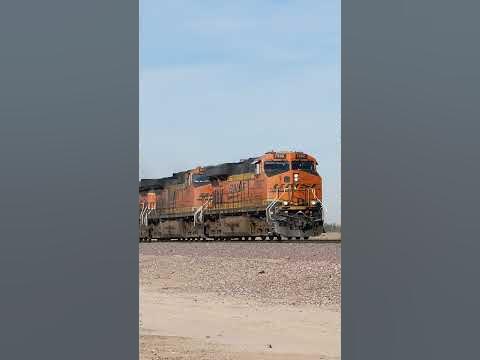 BNSF 7392 EB Z TRAIN MP 725 NEEDLES SUB NEWBERRY RD 11-14-2023 #freighttrain #train #railroad ...