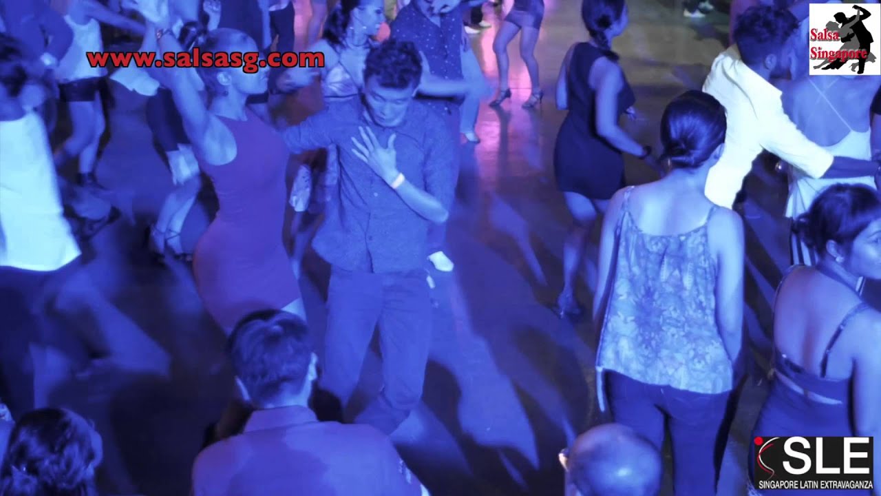 Tanja Kensinger & Aaron Chew - YouTube