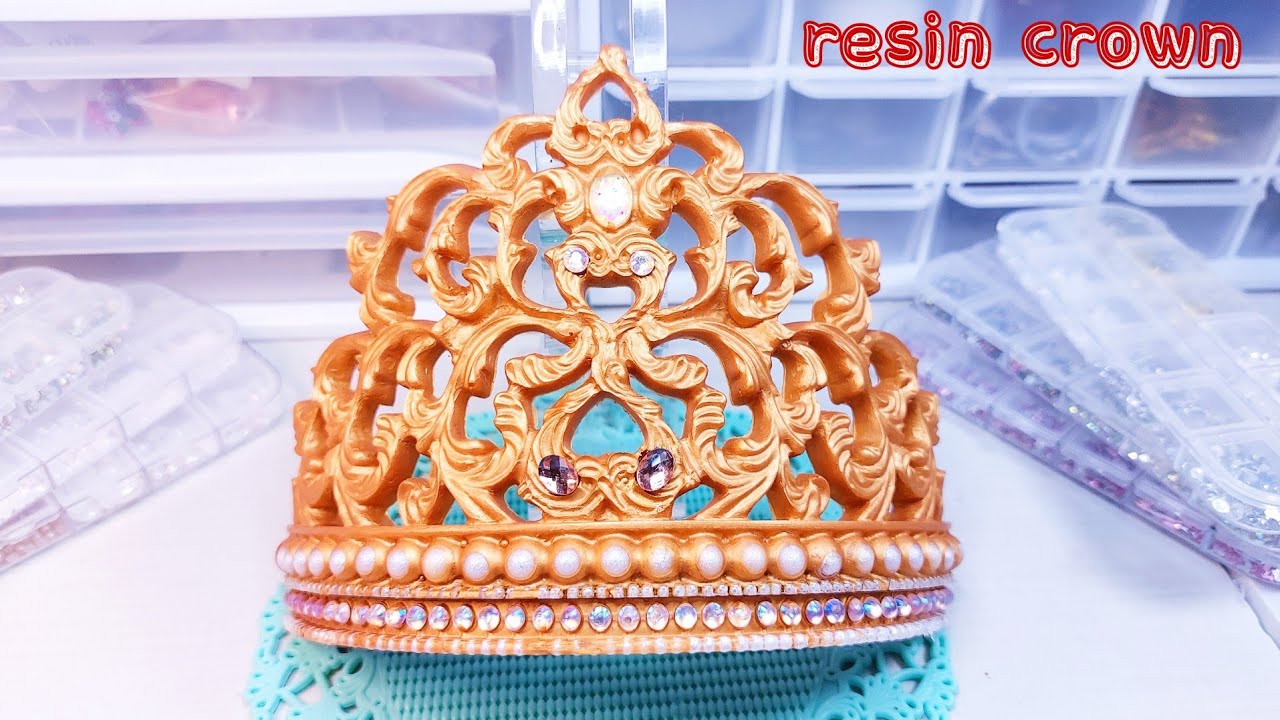 Let's make a Resin Crown • Resin Art • Resin Crafts | DIY Gifts - YouTube