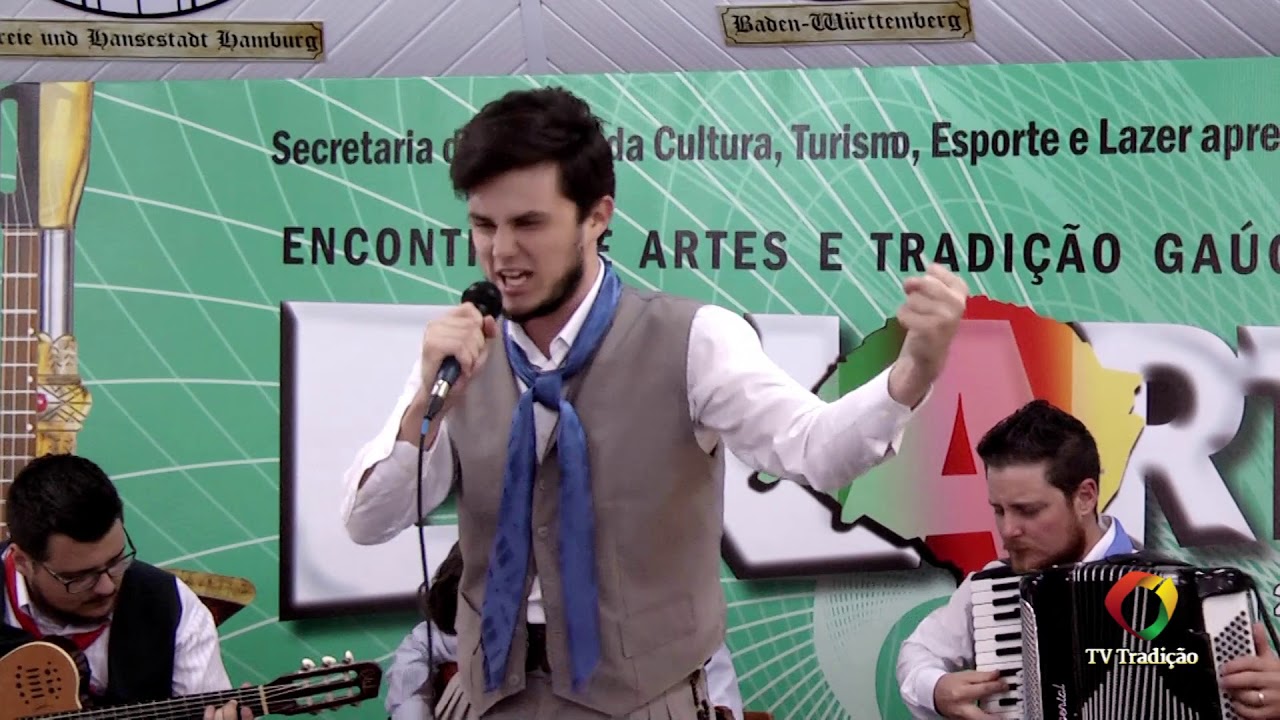 PATRICK ANTUNES - INTÉRPRETE SOLISTA VOCAL MASCULINO - ENART 2017 - DOMINGO - YouTube