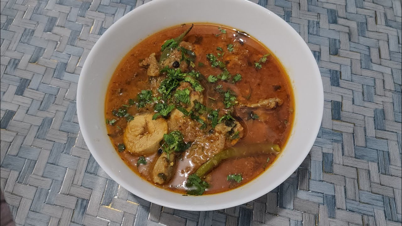 Chicken ka mazedar salan recipe/chicken curry recipe. - YouTube