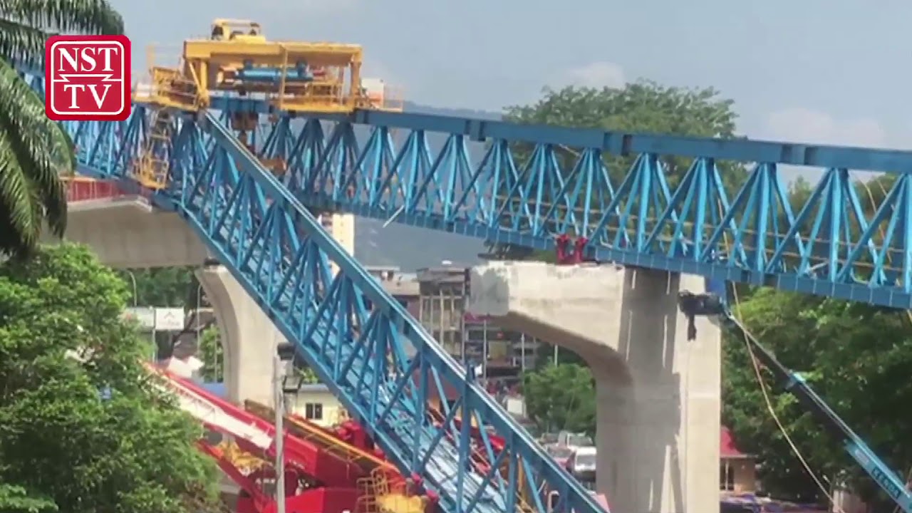 Worker killed as launching gantry collapses at MRT construction site ...