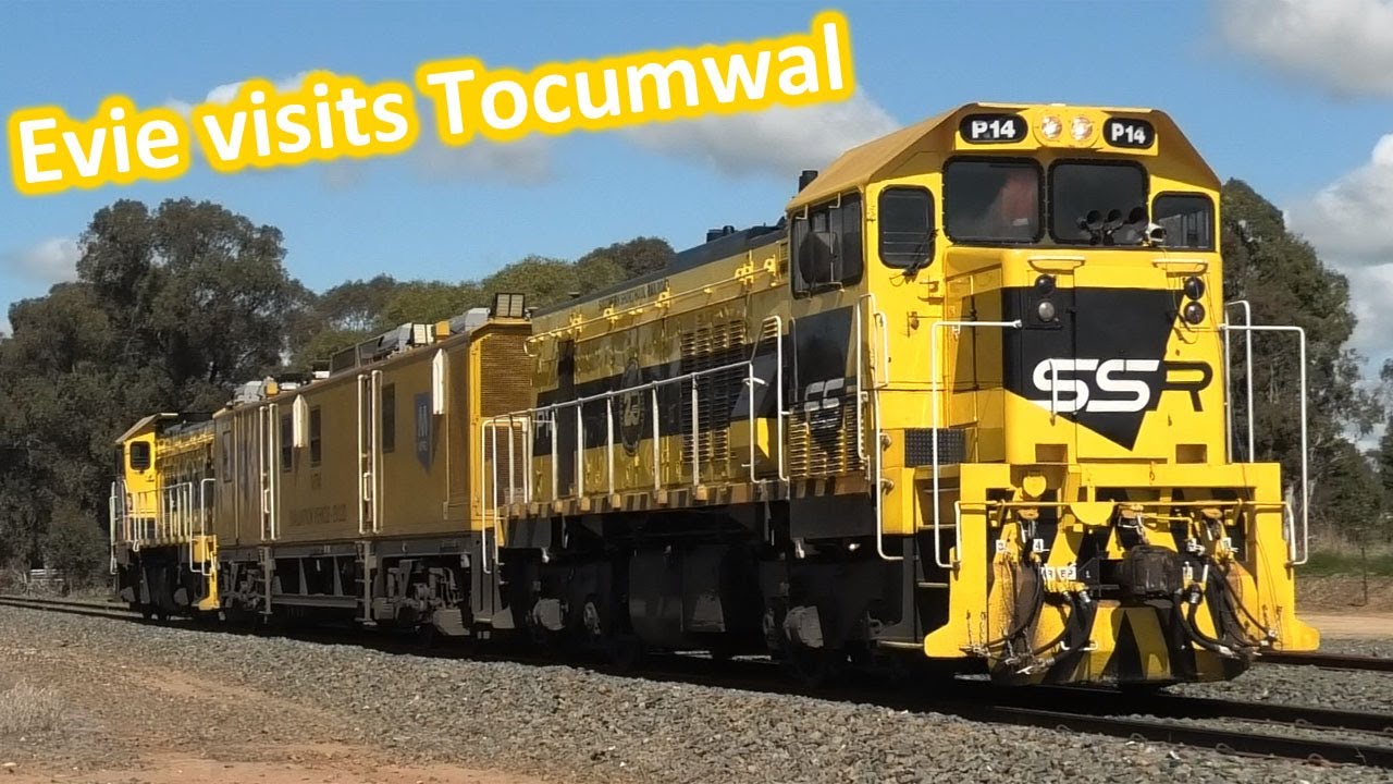 Evie visits Tocumwal! Chasing IEV120 with P14 & P17 - YouTube