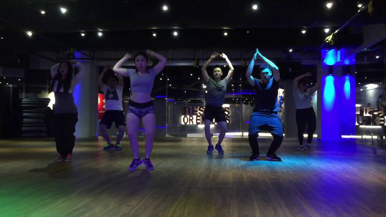 Dance with Amy - Whine Up Choreography - YouTube