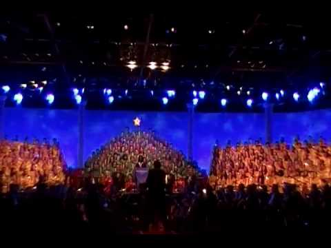 Whoopi Goldberg Narratrs EPCOTS Candlelight Processional Part 04 - YouTube