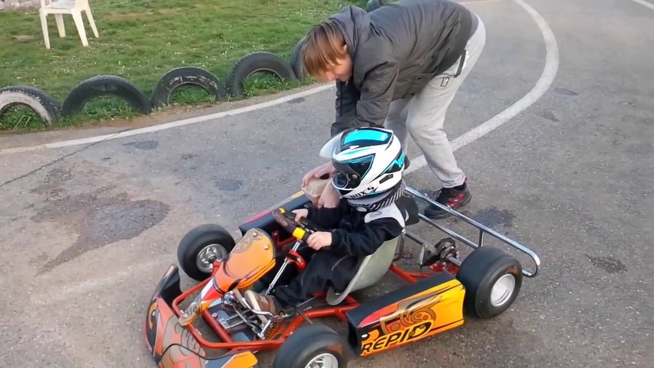 boy drives really fast, 5 y only. - YouTube