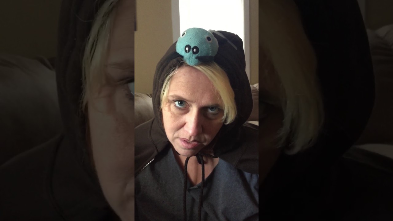 I'm a snake - YouTube