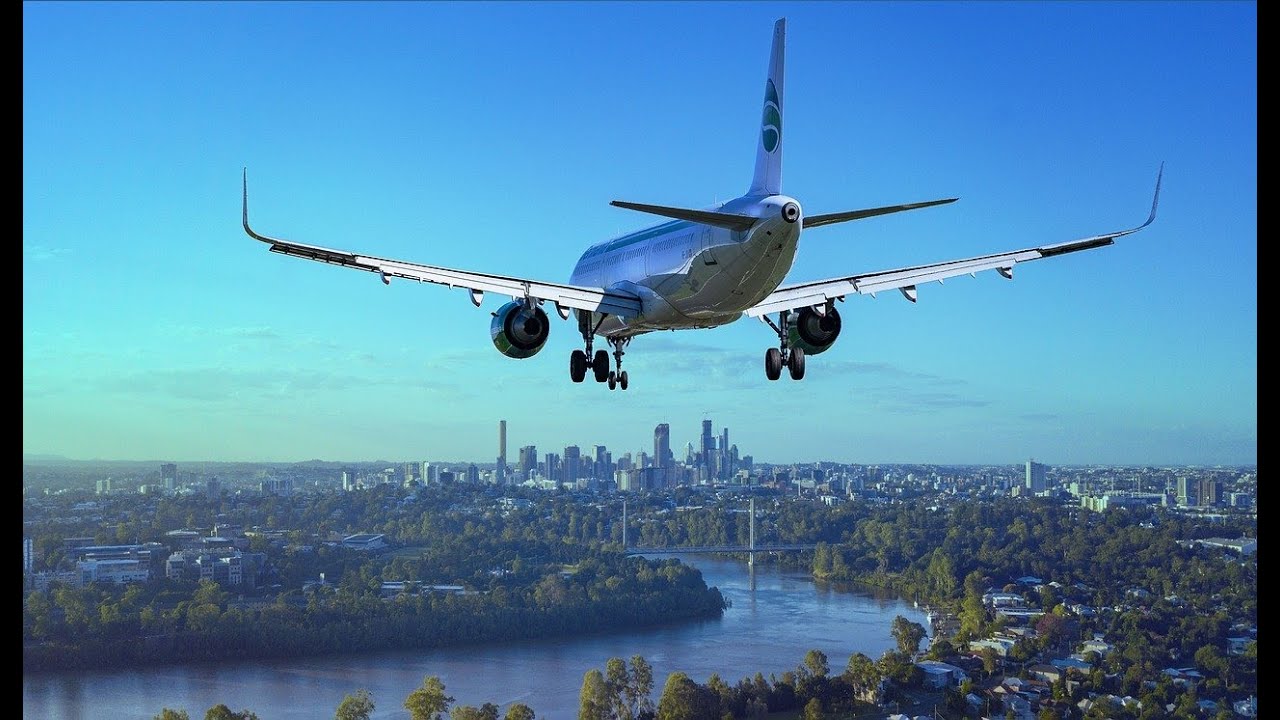 Flight landing | Biggest Airplane of the world landing - YouTube