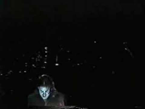 Creed - Beautiful Live - YouTube