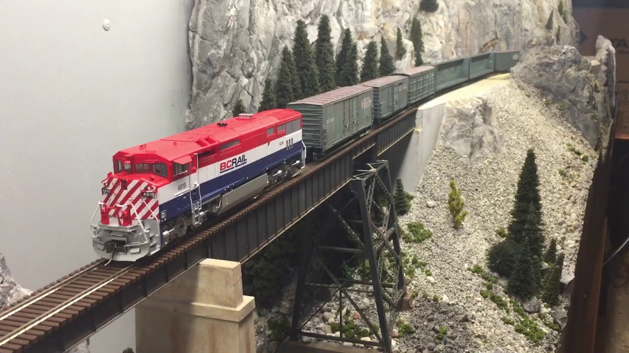 Cheakamus Canyon model railway layout part 5 - YouTube