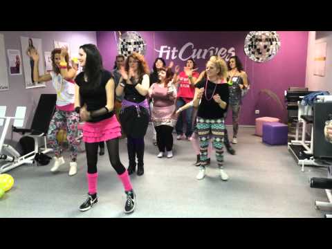 Birthday Zumba / We love the 80's theme - YouTube