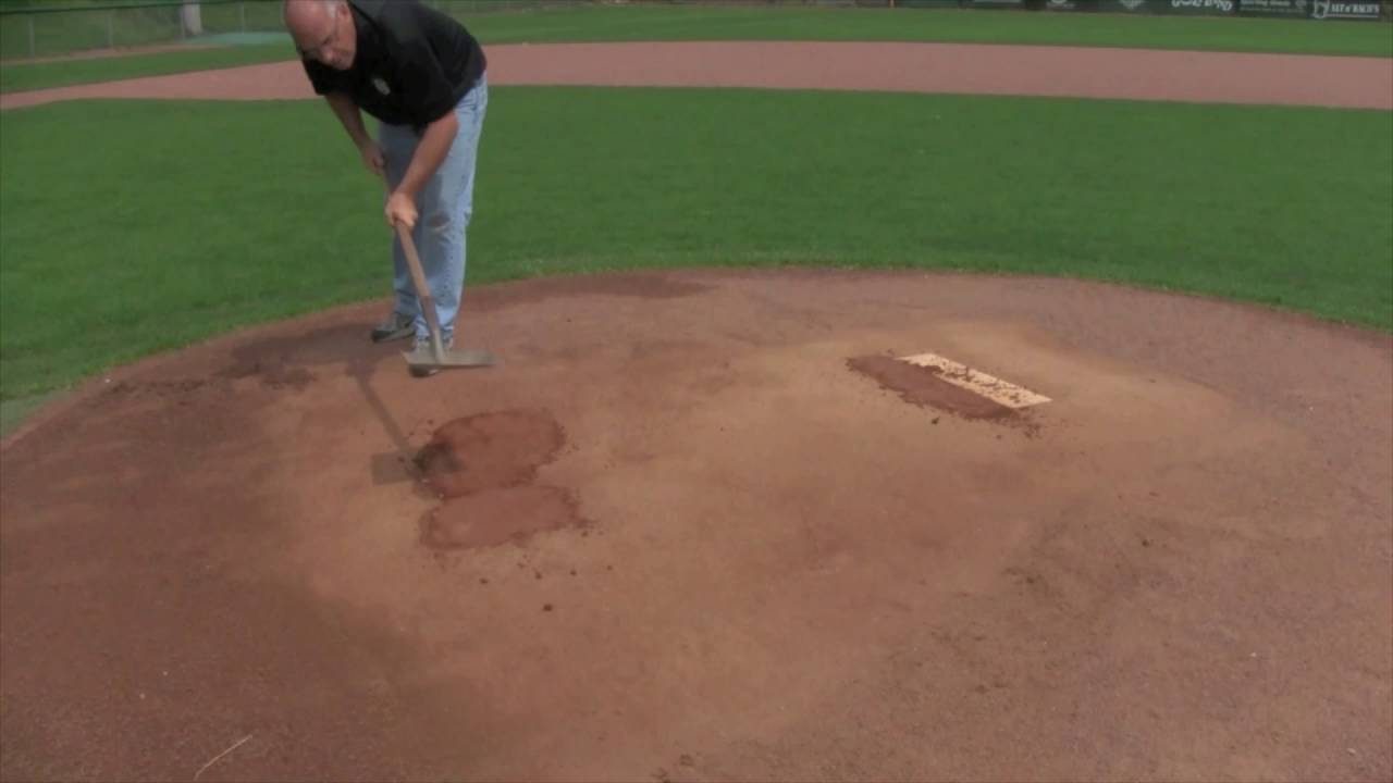 Essential Groundskeeper Tools: The Shovel - YouTube