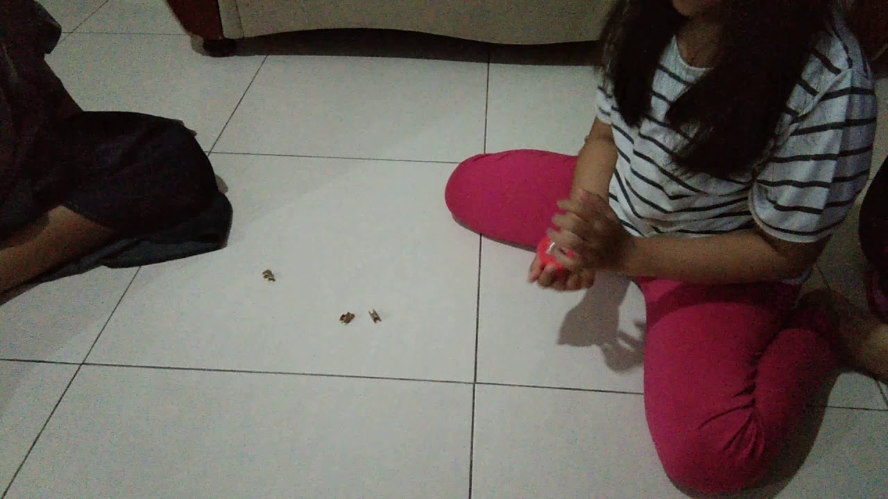 Main bola bekel .2019 - YouTube