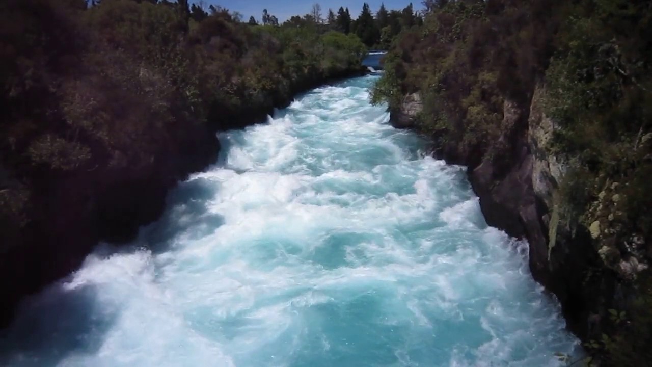 HD raging river - YouTube