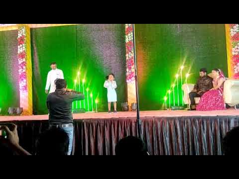 My daughter's dance/ chanda mama se bhi pyaare hen ye hamaare mama - YouTube