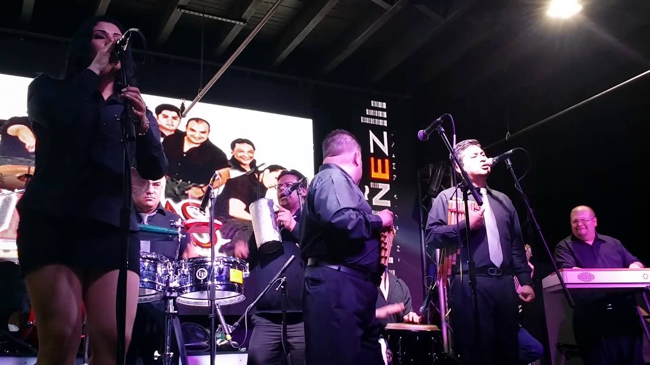 Los llayras en vivo cumbia francesa - YouTube