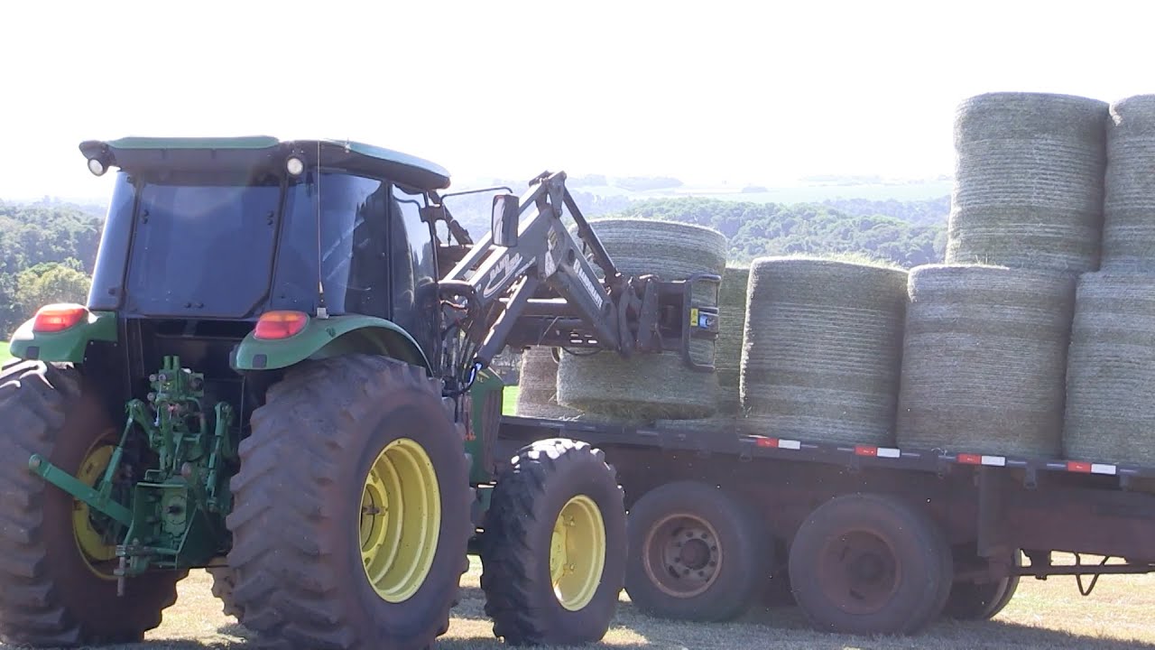 Você sabe como funciona o manejo da produção de feno? - YouTube