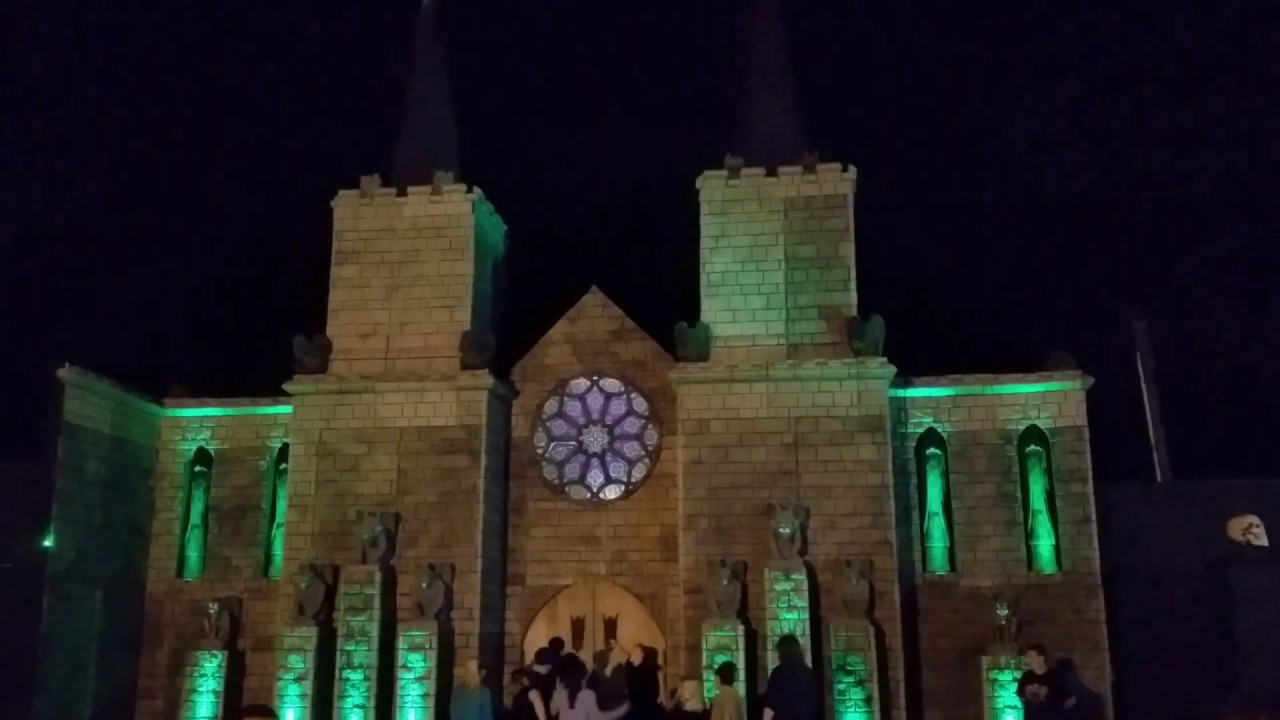 Haunted Graveyard - Lake Compounce is Awesome - October 7, 2017 - YouTube