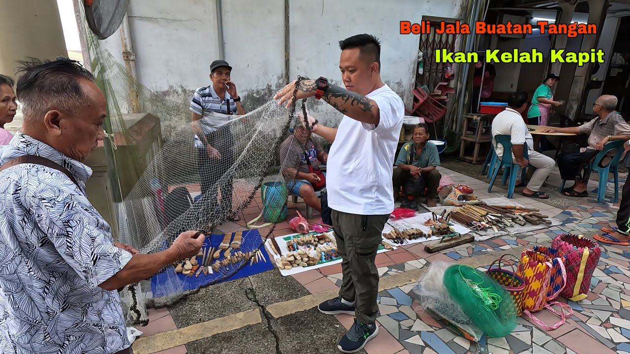 Pasar Kapit Setiap Hari Rancak Banyak Jualan // Beli Jala Buatan Tangan ...