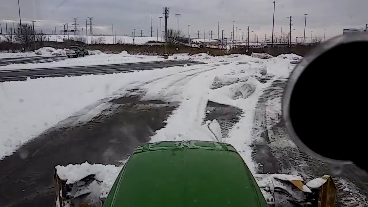 Snow plowing fail - YouTube