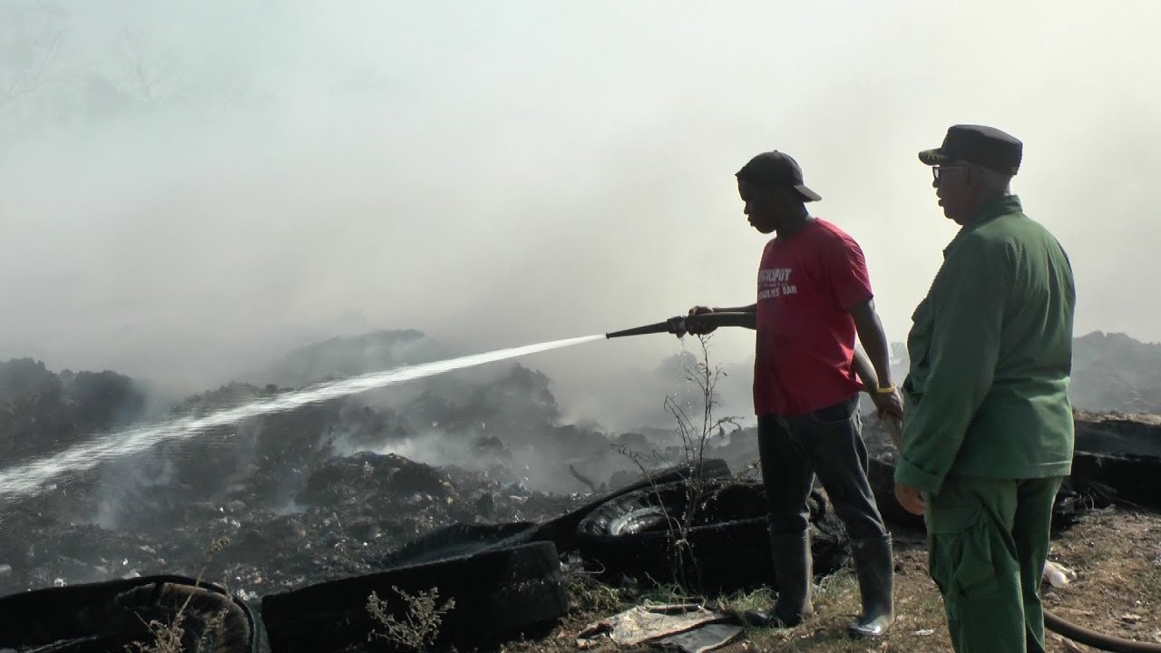 REPORTAJE CDN37 HUMAREDA DE VERTEDERO INCENDIADO AFECTA MUNICIPIO DE ...