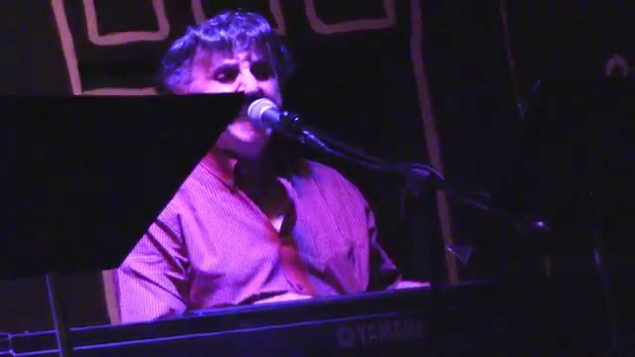 Joe Darro & Gary Anderson Come In From The Rain - YouTube