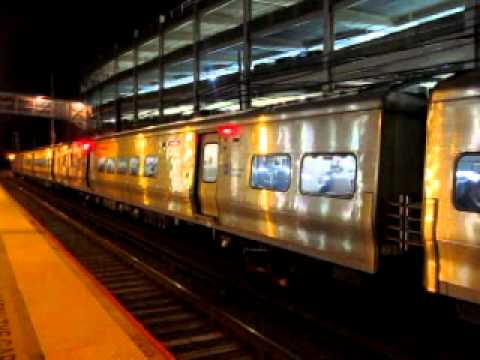 MTA LIRR M7 Train Arriving and Departing Mineola - YouTube
