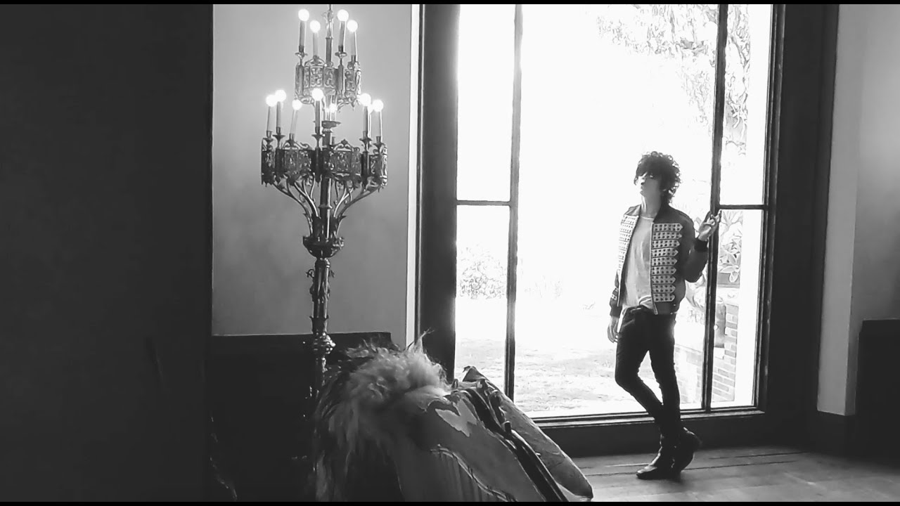 LP - One Last Time (Behind The Scenes) - YouTube