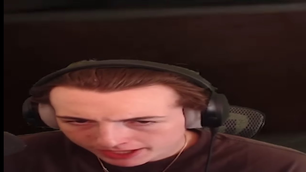 48 seconds of @3fs screaming - YouTube