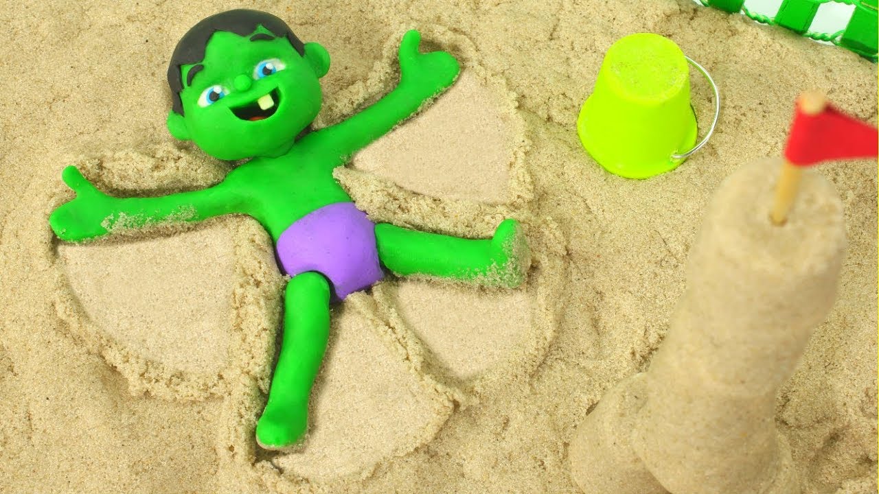 BABY HULK PLAYS WITH SAND Spiderman, Hulk & Frozen Play Doh Cartoons ...
