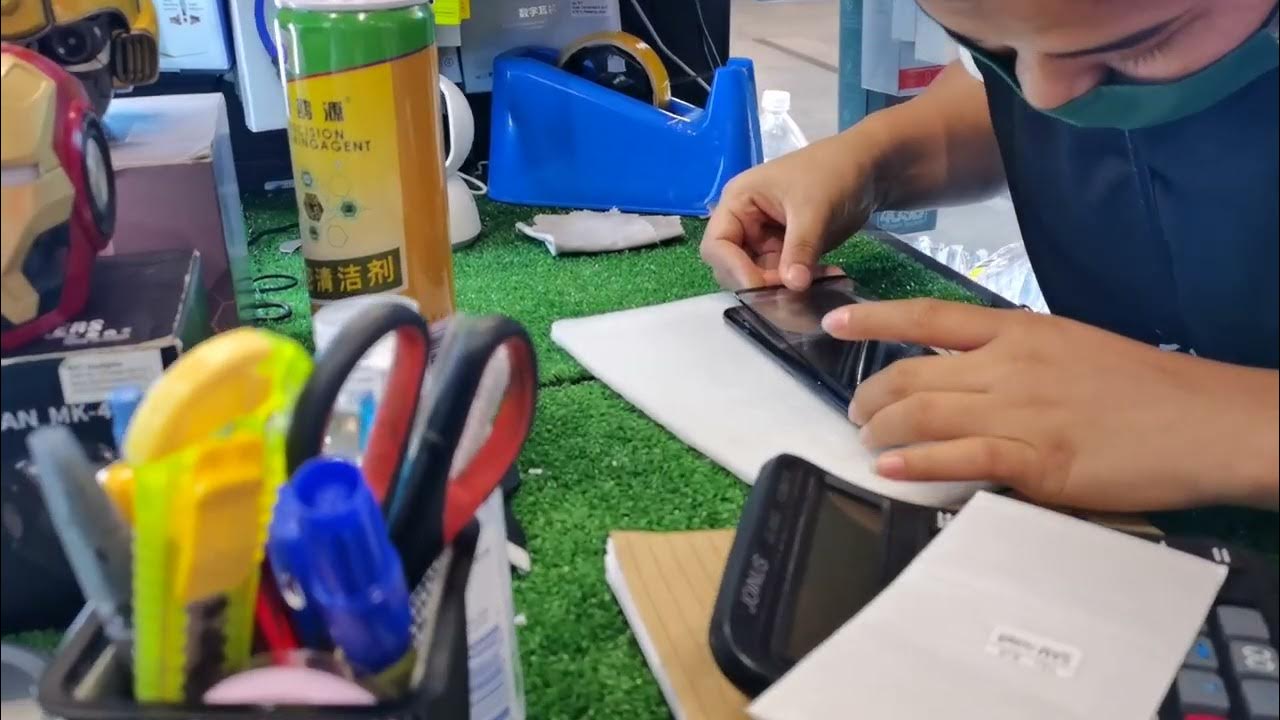 Change My Phone Screen Protector YouTube change-my-phone-screen-protector-youtube