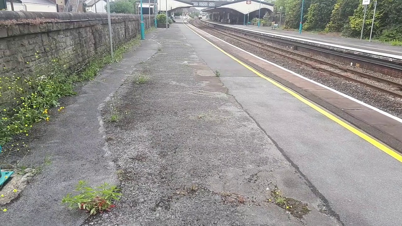 GWR HSTs passing Llanelli station with a tone both ways on the 17.06.19 ...