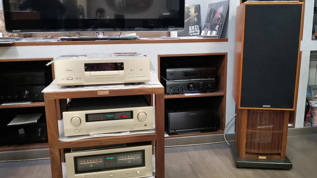 Accuphase A-47 & spendor sp 100r2 - YouTube