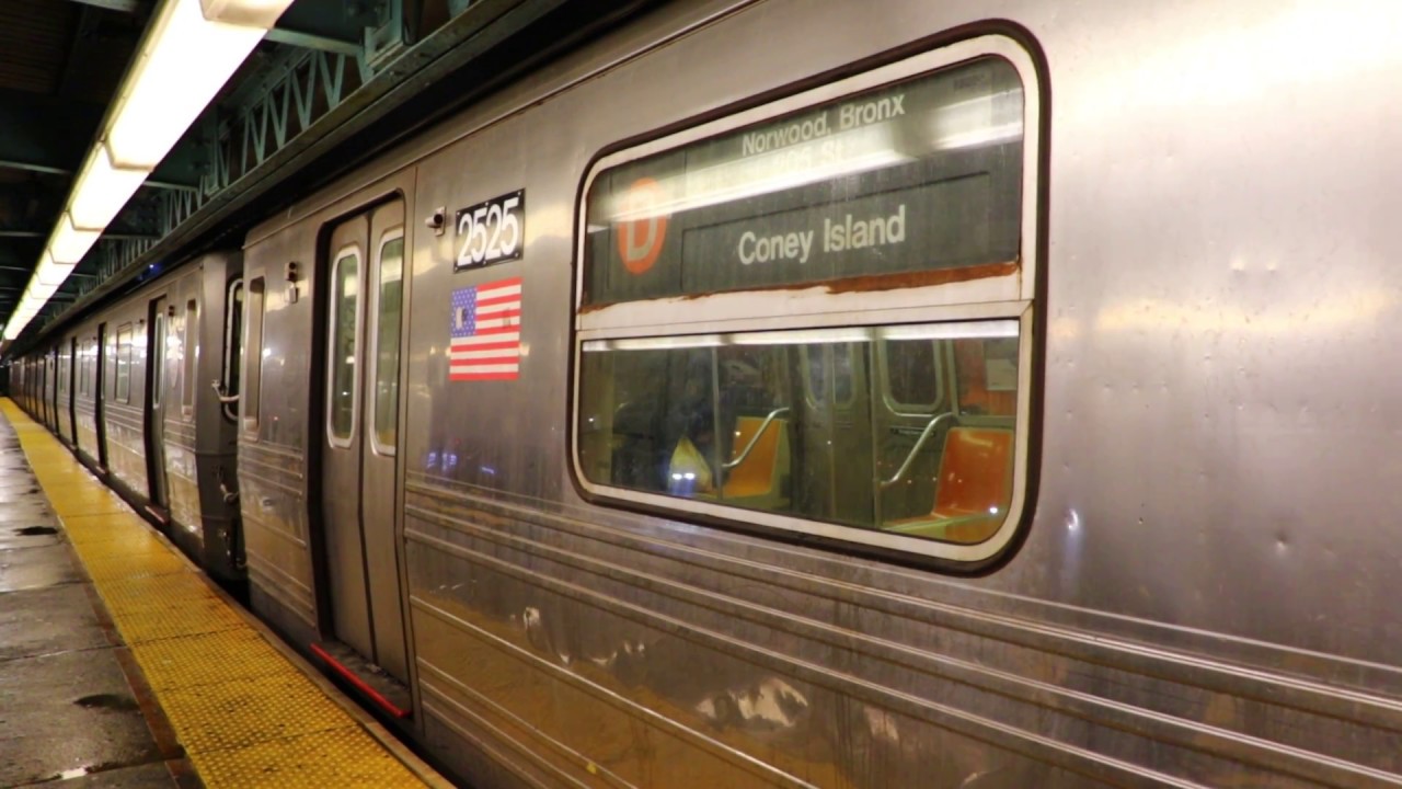 MTA New York City Subway : 205th Street Bound R68 D Train Via The F ...