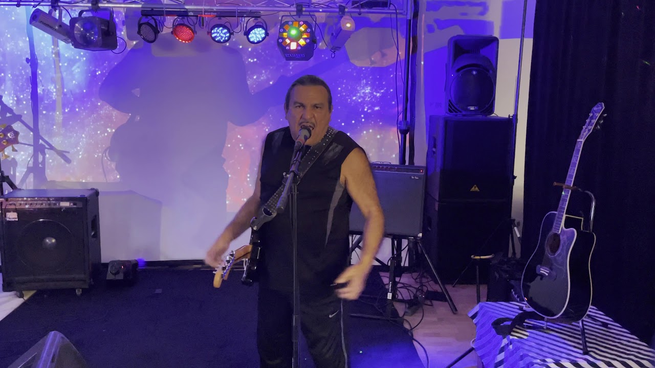 I Won’t Believe - Johnny The Capo & The Bad Boys - YouTube