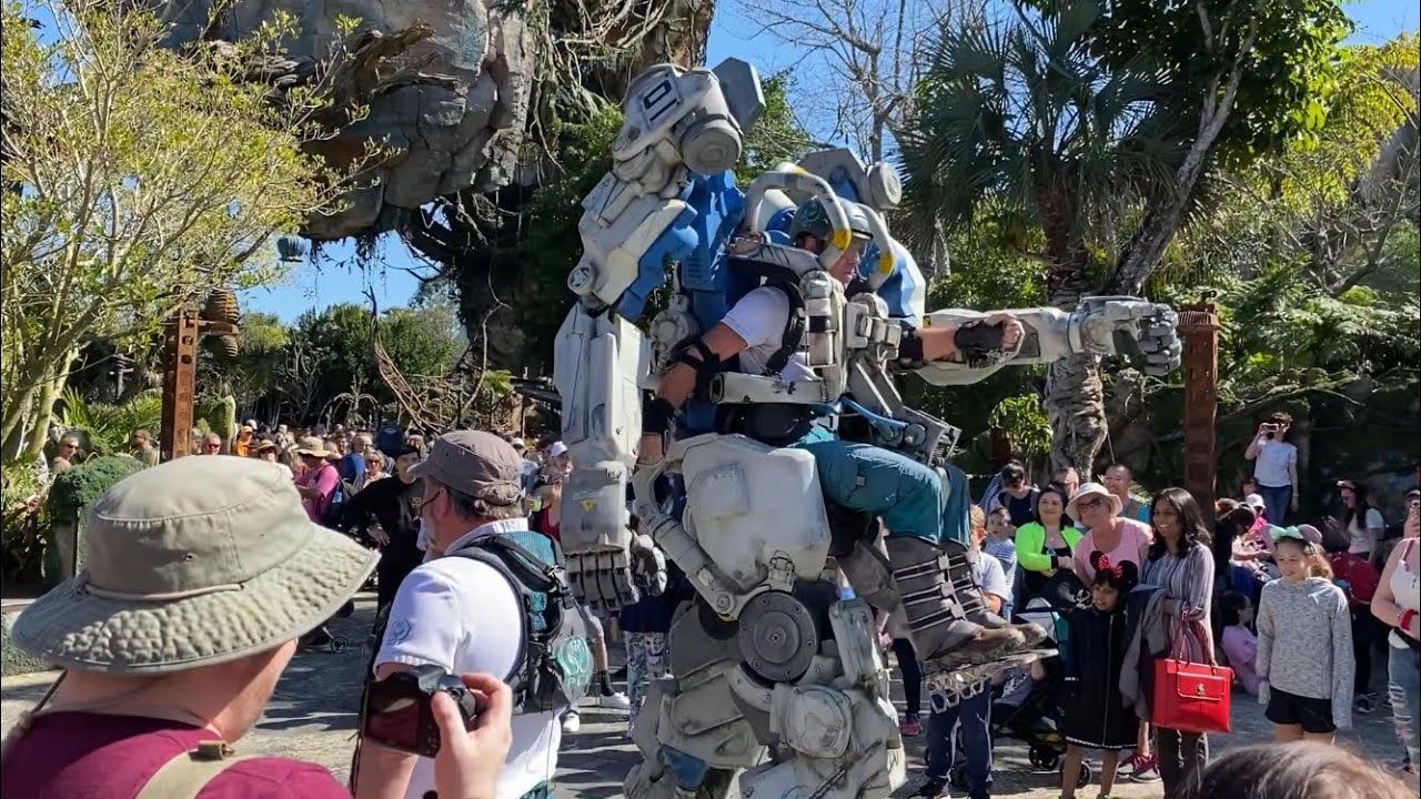 Avatar Pandora (Robot) - YouTube