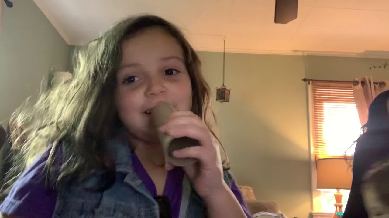 Izzy singing leaving Lonesome - YouTube