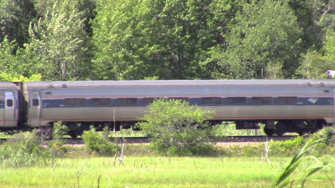 Amtrak Downeaster train #685 heading south with Heritage unit trailing ...