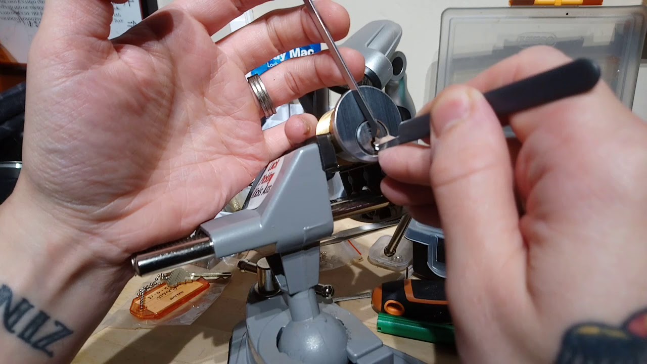 (080) Challenge Lock #44 GALIUM by Jason Carlson - YouTube