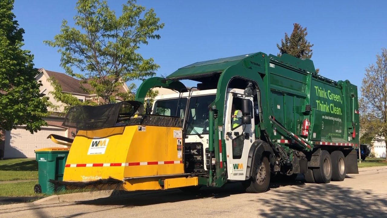 Waste Management Garbage Truck- Curotto Can With Autocover+ Cart Lines ...