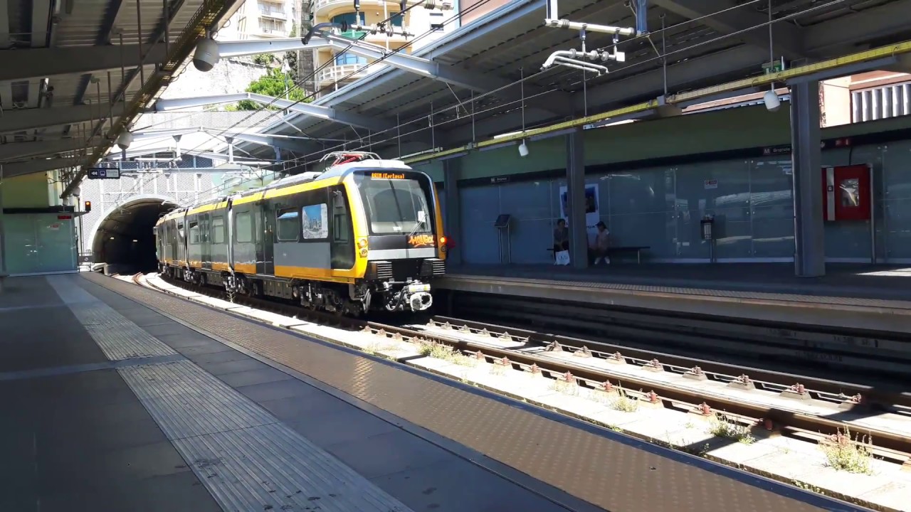 Metro Genova Inversione da Brignole Veicoli terza Generazione - YouTube