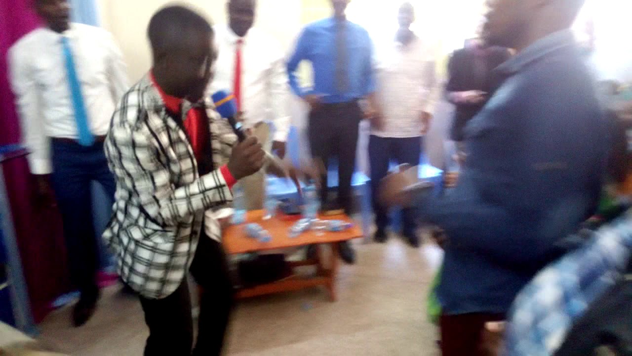 Bonny performing At JCC Nairobi - YouTube