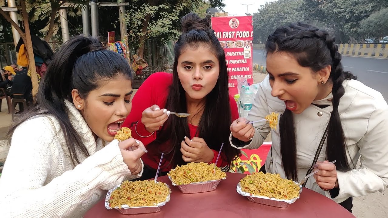 Maggi Challenge😋| Maggi Eating Competition | Food Challenge | Street ...