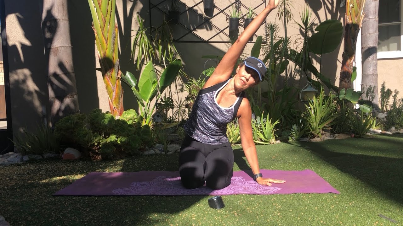 7 Minute Ab Workout for All Levels | Michelle Wilson - YouTube